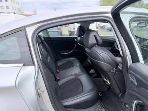 Grey Citroen C5 2008 in Tallinn, with an engine capacity of 2.00 L and mileage of 373 thousand km for 699 €, photo 15 on AUTOMOTO.COM.LV