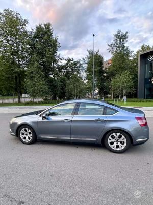 Grey Citroen C5 2008 in Vilnius, with an engine capacity of 2.00 L and mileage of 408 thousand km for 1650 €, photo 4 on AUTOMOTO.COM.LV