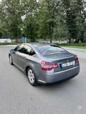 Grey Citroen C5 2008 in Vilnius, with an engine capacity of 2.00 L and mileage of 408 thousand km for 1650 €, photo 5 on AUTOMOTO.COM.LV