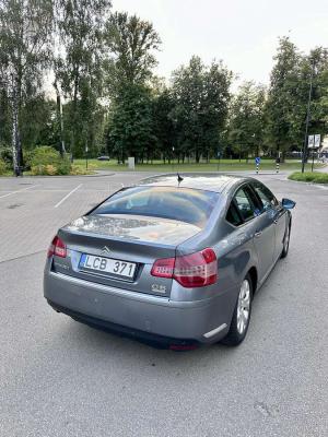 Grey Citroen C5 2008 in Vilnius, with an engine capacity of 2.00 L and mileage of 408 thousand km for 1650 €, photo 6 on AUTOMOTO.COM.LV