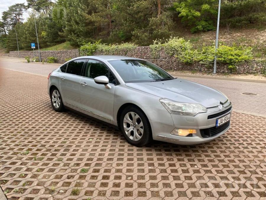 Pelēks Citroen C5 2008 Ventspils, ar dzinēja tilpumu 2.00 L un nobraukumu 411 tūkst. km par 2200 €, foto 3 vietnē AUTOMOTO.COM.LV