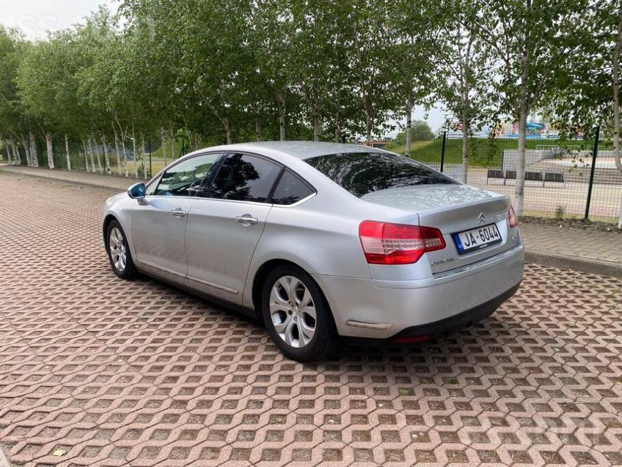 Pelēks Citroen C5 2008 Ventspils, ar dzinēja tilpumu 2.00 L un nobraukumu 411 tūkst. km par 2200 €, foto 5 vietnē AUTOMOTO.COM.LV