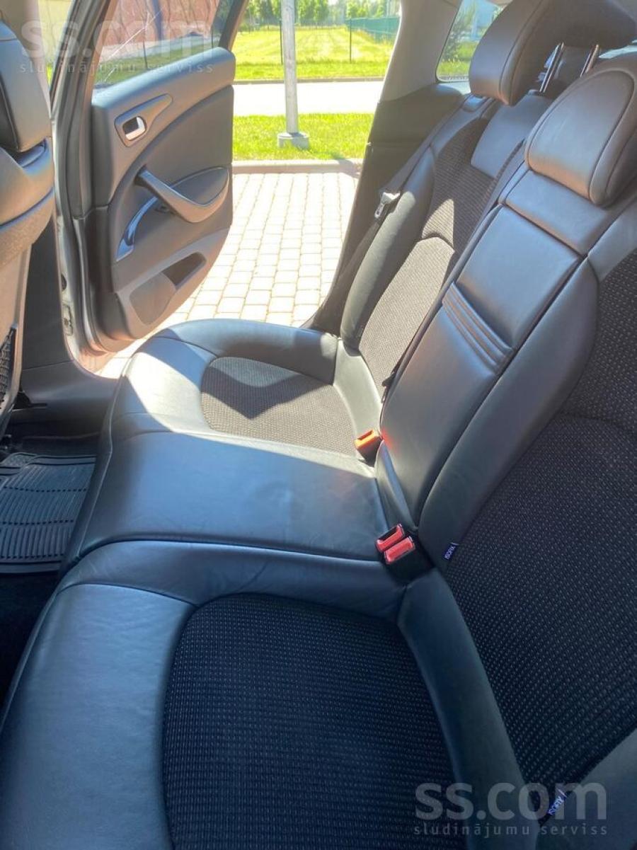 Pelēks Citroen C5 2008 Ventspils, ar dzinēja tilpumu 2.00 L un nobraukumu 411 tūkst. km par 2200 €, foto 13 vietnē AUTOMOTO.COM.LV