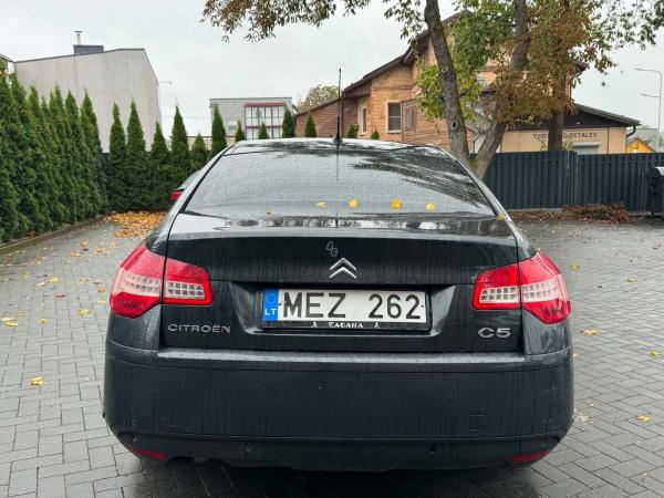 Grey Citroen C5 2008 in Panevezys, with an engine capacity of 1.60 L and mileage of 275 thousand km for 1130 €, photo 11 on AUTOMOTO.COM.LV