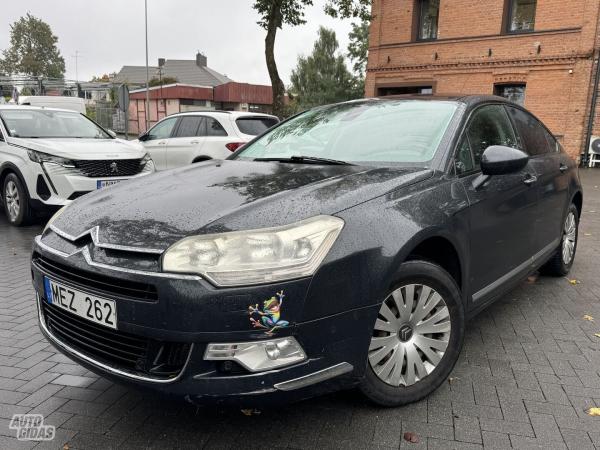 Pelēks Citroen C5 2008 Panevēža, ar dzinēja tilpumu 1.60 L un nobraukumu 276 tūkst. km par 1000 €, foto 3 vietnē AUTOMOTO.COM.LV