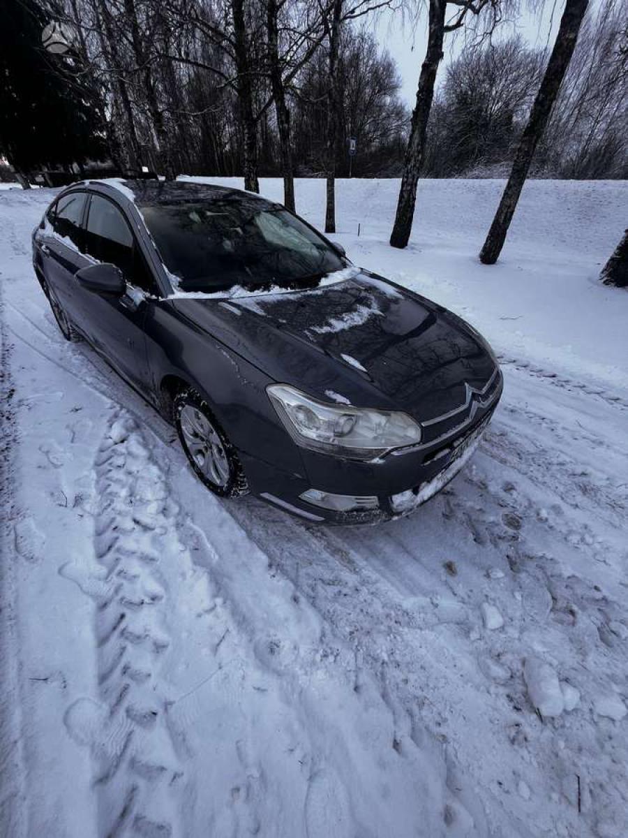 Pelēks Citroen C5 2009 Biržai, ar dzinēja tilpumu 2.00 L un nobraukumu 370 tūkst. km par 1450 €, foto 1 vietnē AUTOMOTO.COM.LV