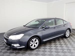 Grey Citroen C5 2009 in Tallinn, with an engine capacity of 2.20 L and mileage of 269 thousand km for 1899 €, photo 3 on AUTOMOTO.COM.LV