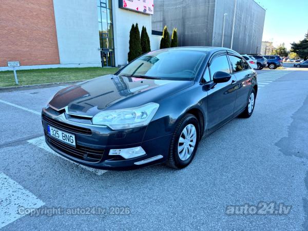 Grey Citroen C5 2009 in Tallinn, with an engine capacity of 1.60 L and mileage of 274 thousand km for 1690 €, photo 1 on AUTOMOTO.COM.LV