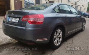 Pelēks Citroen C5 2009 Tallina, ar dzinēja tilpumu 2.00 L un nobraukumu 320 tūkst. km par 3000 €, foto 7 vietnē AUTOMOTO.COM.LV