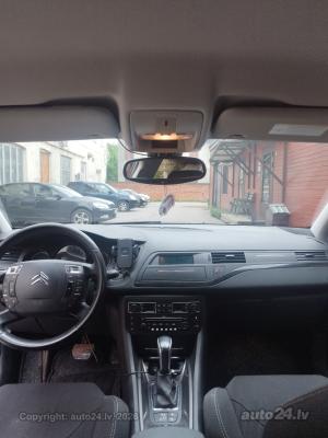 Pelēks Citroen C5 2009 Tallina, ar dzinēja tilpumu 2.00 L un nobraukumu 320 tūkst. km par 3000 €, foto 8 vietnē AUTOMOTO.COM.LV