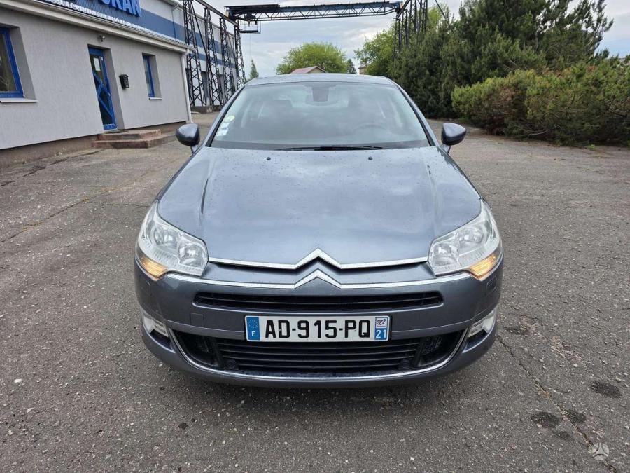 Grey Citroen C5 2009 in Radviliskis, with an engine capacity of 2.00 L and mileage of 305 thousand km for 3150 €, photo 1 on AUTOMOTO.COM.LV