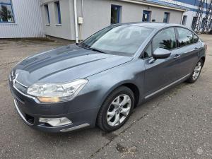 Grey Citroen C5 2009 in Radviliskis, with an engine capacity of 2.00 L and mileage of 305 thousand km for 3150 €, photo 3 on AUTOMOTO.COM.LV