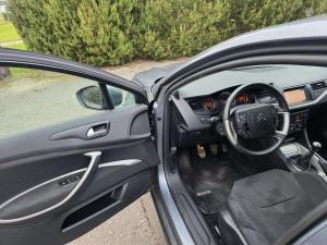 Grey Citroen C5 2009 in Radviliskis, with an engine capacity of 2.00 L and mileage of 305 thousand km for 3150 €, photo 8 on AUTOMOTO.COM.LV