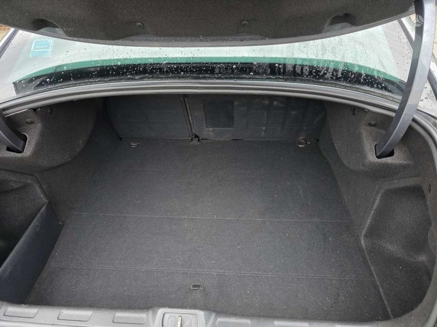 Grey Citroen C5 2009 in Radviliskis, with an engine capacity of 2.00 L and mileage of 305 thousand km for 3150 €, photo 13 on AUTOMOTO.COM.LV