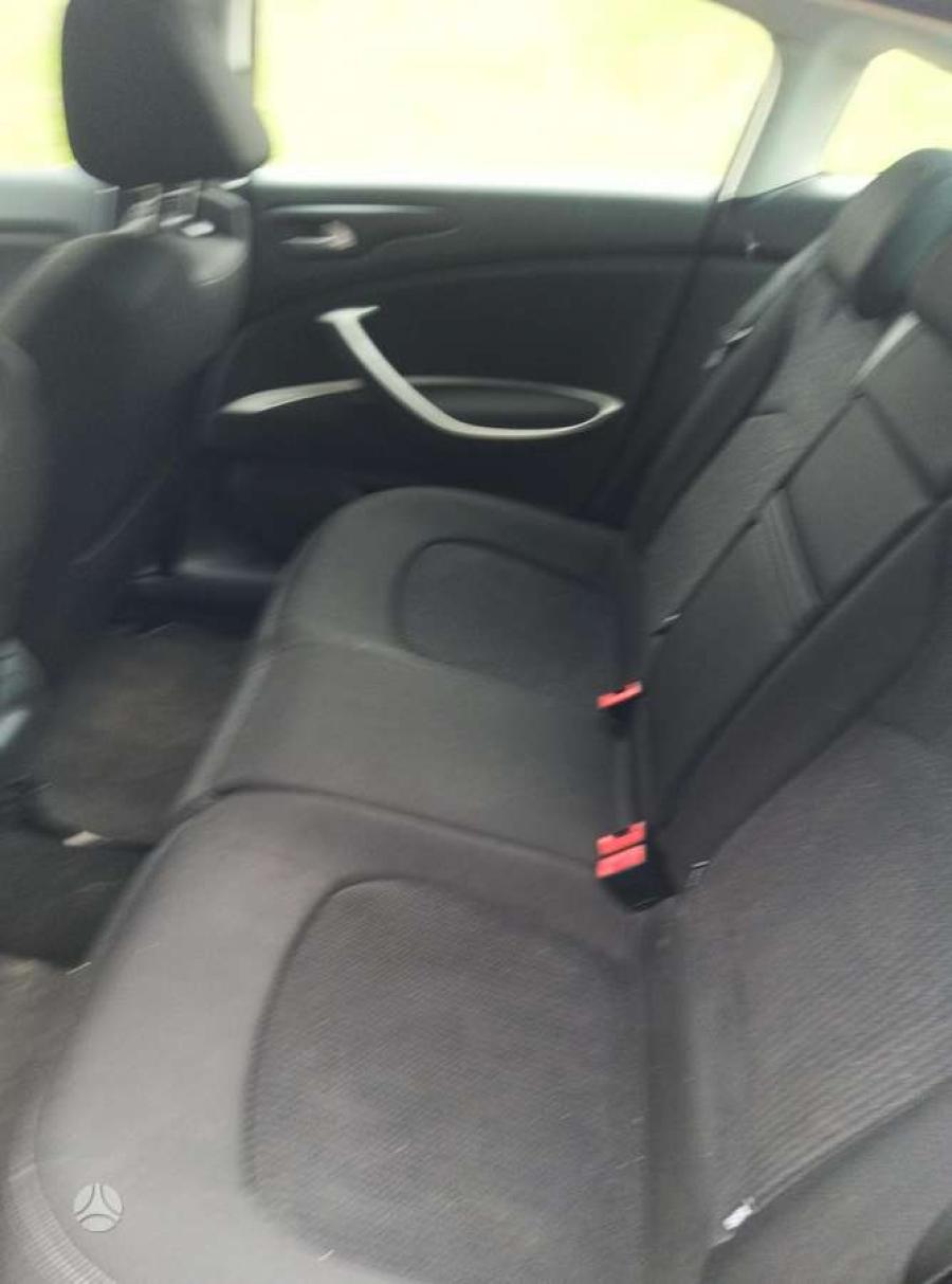 Grey Citroen C5 2009 in Alytus, with an engine capacity of 2.00 L and mileage of 265 thousand km for 2090 €, photo 24 on AUTOMOTO.COM.LV