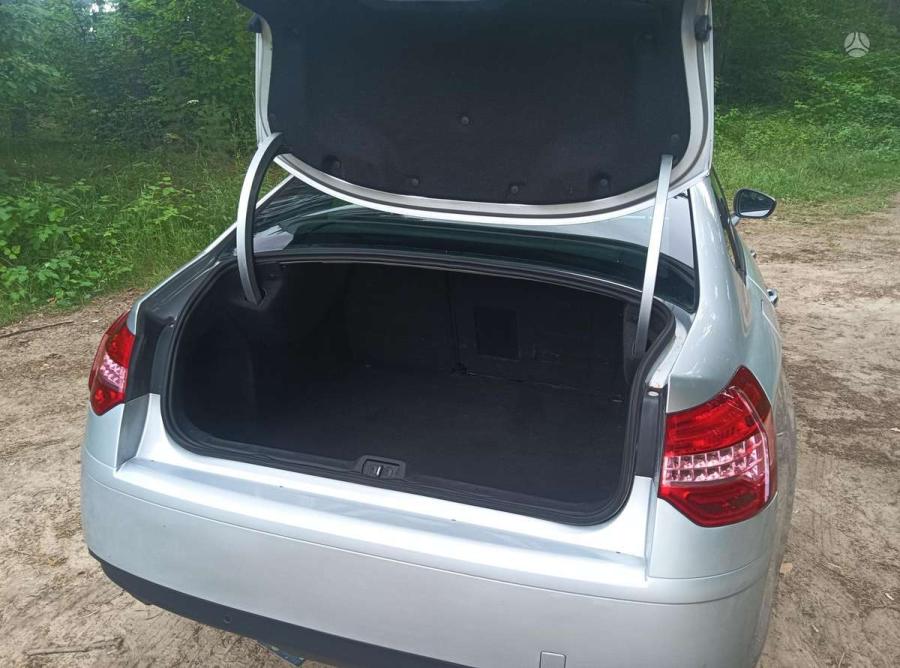 Grey Citroen C5 2009 in Alytus, with an engine capacity of 2.00 L and mileage of 265 thousand km for 2090 €, photo 17 on AUTOMOTO.COM.LV