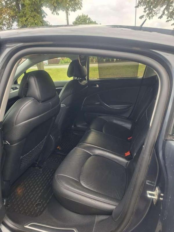 Grey Citroen C5 2009 in Kursenai, with an engine capacity of 2.00 L and mileage of 319 thousand km for 2000 €, photo 7 on AUTOMOTO.COM.LV