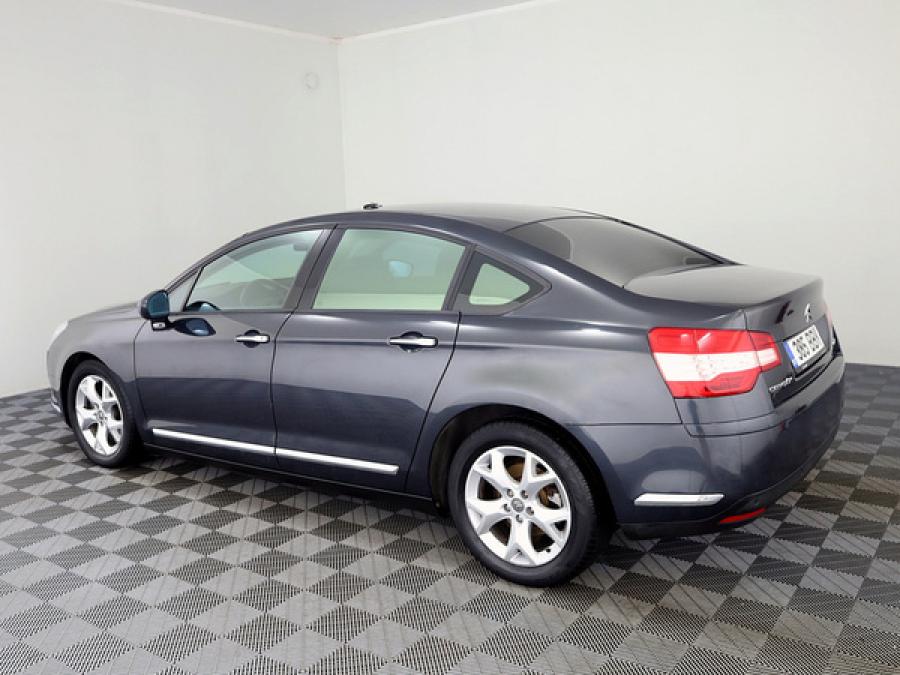 Grey Citroen C5 2009 in Tallinn, with an engine capacity of 2.00 L and mileage of 185 thousand km for 1599 €, photo 5 on AUTOMOTO.COM.LV