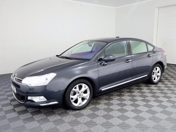 Grey Citroen C5 2009 in Tallinn, with an engine capacity of 2.00 L and mileage of 185 thousand km for 1599 €, photo 9 on AUTOMOTO.COM.LV