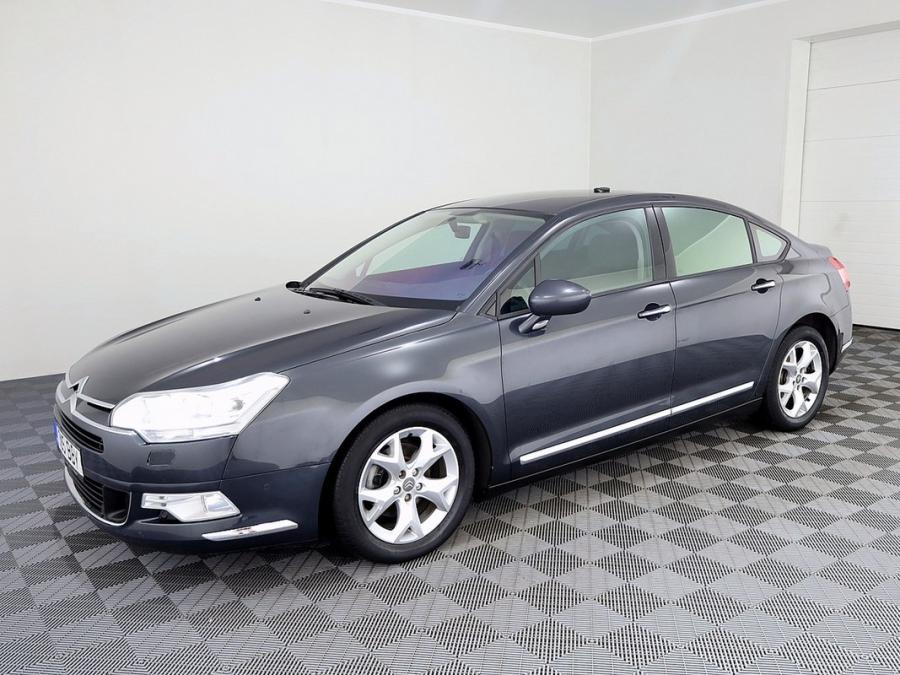 Grey Citroen C5 2009 in Tallinn, with an engine capacity of 2.00 L and mileage of 185 thousand km for 1599 €, photo 10 on AUTOMOTO.COM.LV