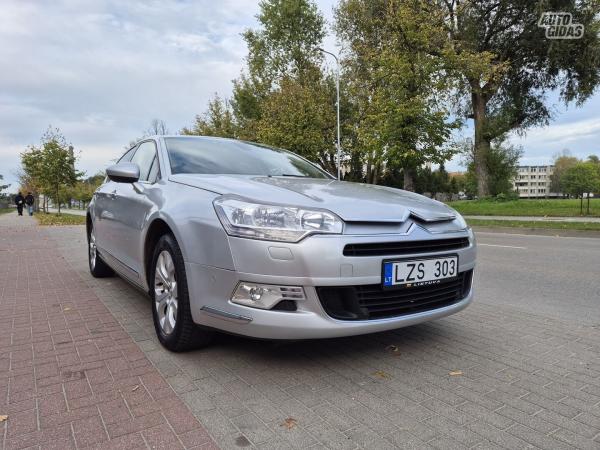 Grey Citroen C5 2009 in Silute, with an engine capacity of 2.00 L and mileage of 255 thousand km for 1350 €, photo 5 on AUTOMOTO.COM.LV