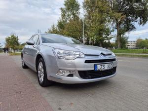 Grey Citroen C5 2009 in Silute, with an engine capacity of 2.00 L and mileage of 255 thousand km for 1350 €, photo 5 on AUTOMOTO.COM.LV