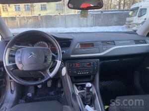 Pelēks Citroen C5 2010 Rīga, ar dzinēja tilpumu 1.60 L un nobraukumu 0 tūkst. km par 2290 €, foto 10 vietnē AUTOMOTO.COM.LV