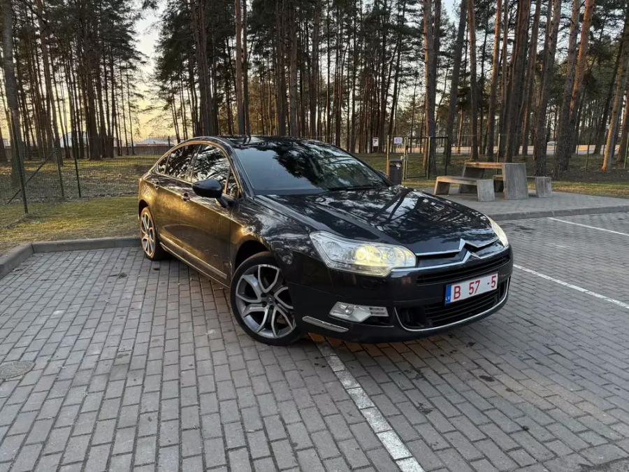 Pelēks Citroen C5 2010 Rīga, ar dzinēja tilpumu 3.00 L un nobraukumu 241 tūkst. km par 3690 €, foto 3 vietnē AUTOMOTO.COM.LV