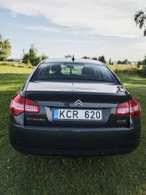 Grey Citroen C5 2010 in Anyksciai, with an engine capacity of 1.56 L and mileage of 408 thousand km for 2200 €, photo 4 on AUTOMOTO.COM.LV