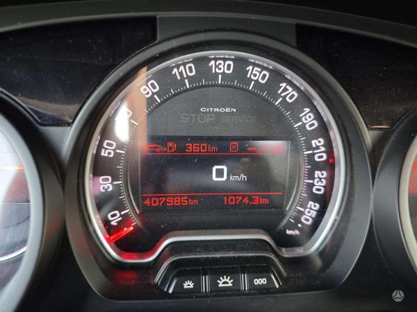 Серый Ситроен С5 2010 в Аникщяй, объемом двигателя 1.56 л и пробегом 408 тыс. км за 2200 €, фото 6 на AUTOMOTO.COM.LV