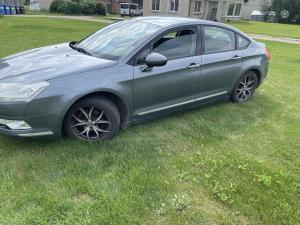 Pelēks Citroen C5 2010 Marijampole, ar dzinēja tilpumu 2.00 L un nobraukumu 264 tūkst. km par 800 €, foto 3 vietnē AUTOMOTO.COM.LV