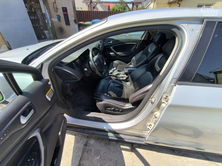Pelēks Citroen C5 2010 Vilkaviškis, ar dzinēja tilpumu 1.60 L un nobraukumu 3 tūkst. km par 1700 €, foto 15 vietnē AUTOMOTO.COM.LV