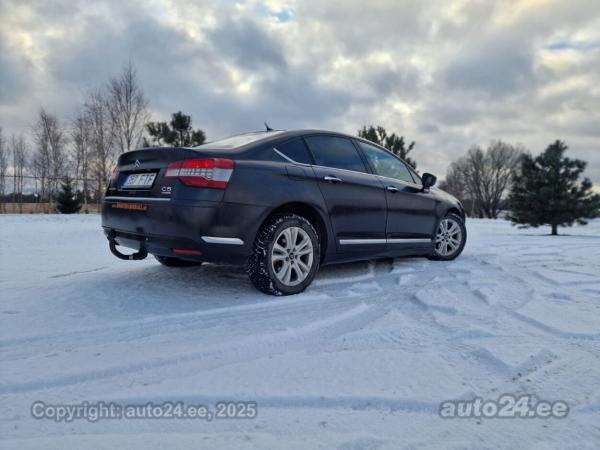 Grey Citroen C5 2011 in Tallinn, with an engine capacity of 2.00 L and mileage of 421 thousand km for 2900 €, photo 8 on AUTOMOTO.COM.LV