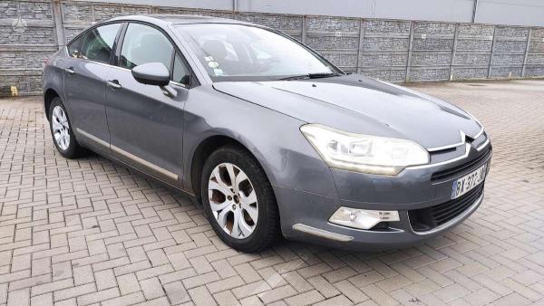 Grey Citroen C5 2011 in Taurage, with an engine capacity of 2.00 L and mileage of 532 thousand km for 2699 €, photo 3 on AUTOMOTO.COM.LV