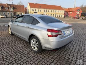 Grey Citroen C5 2011 in Silute, with an engine capacity of 2.00 L and mileage of 396 thousand km for 2500 €, photo 5 on AUTOMOTO.COM.LV