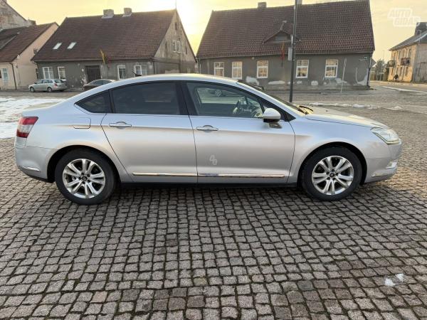 Grey Citroen C5 2011 in Silute, with an engine capacity of 2.00 L and mileage of 396 thousand km for 2500 €, photo 6 on AUTOMOTO.COM.LV