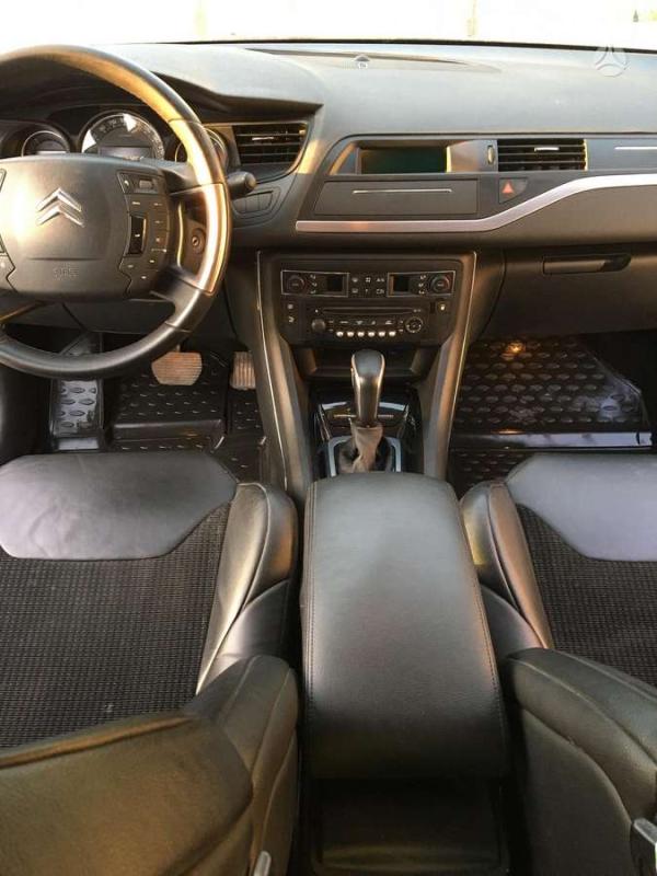 Серый Ситроен С5 2011 в Шяуляй, объемом двигателя 2.20 л и пробегом 203 тыс. км за 1990 €, фото 9 на AUTOMOTO.COM.LV