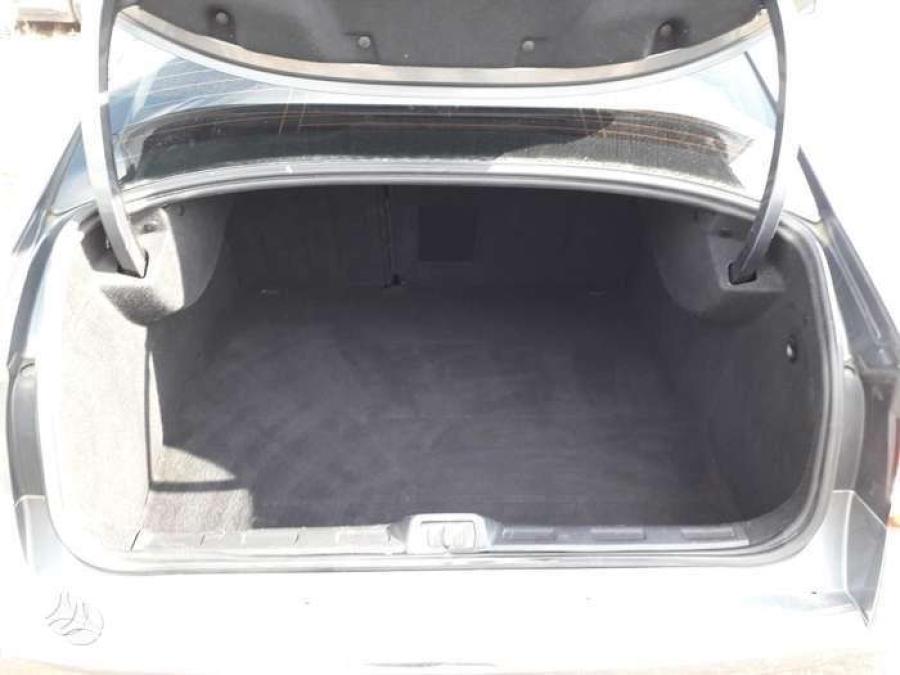 Grey Citroen C5 2011 in Sakiai, with an engine capacity of 3.00 L and mileage of 274 thousand km for 2500 €, photo 10 on AUTOMOTO.COM.LV