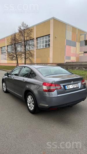 Pelēks Citroen C5 2011 Rīga, ar dzinēja tilpumu 1.60 L un nobraukumu 260 tūkst. km par 4300 €, foto 11 vietnē AUTOMOTO.COM.LV