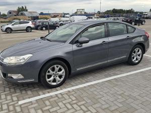 Pelēks Citroen C5 2011 Tauragė, ar dzinēja tilpumu 1.56 L un nobraukumu 230 tūkst. km par 2700 €, foto 3 vietnē AUTOMOTO.COM.LV