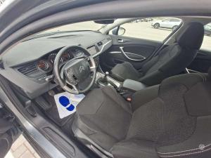 Pelēks Citroen C5 2011 Tauragė, ar dzinēja tilpumu 1.56 L un nobraukumu 230 tūkst. km par 2700 €, foto 8 vietnē AUTOMOTO.COM.LV