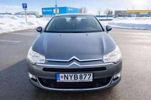 Grey Citroen C5 2012 in Siauliai, with an engine capacity of 1.60 L and mileage of 220 thousand km for 2850 €, photo 2 on AUTOMOTO.COM.LV