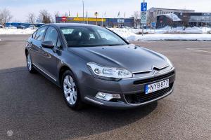 Grey Citroen C5 2012 in Siauliai, with an engine capacity of 1.60 L and mileage of 220 thousand km for 2850 €, photo 3 on AUTOMOTO.COM.LV