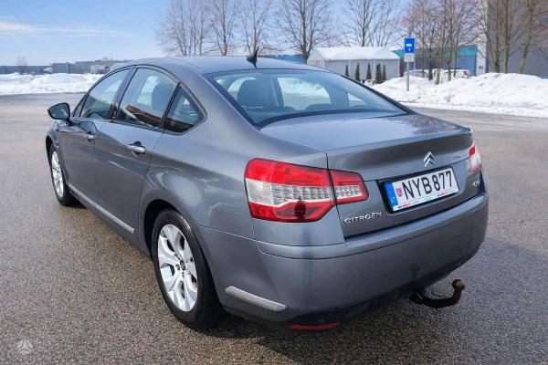 Grey Citroen C5 2012 in Siauliai, with an engine capacity of 1.60 L and mileage of 220 thousand km for 2850 €, photo 6 on AUTOMOTO.COM.LV