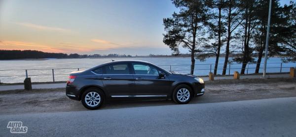 Grey Citroen C5 2012 in Jurbarkas, with an engine capacity of 1.60 L and mileage of 380 thousand km for 2900 €, photo 3 on AUTOMOTO.COM.LV