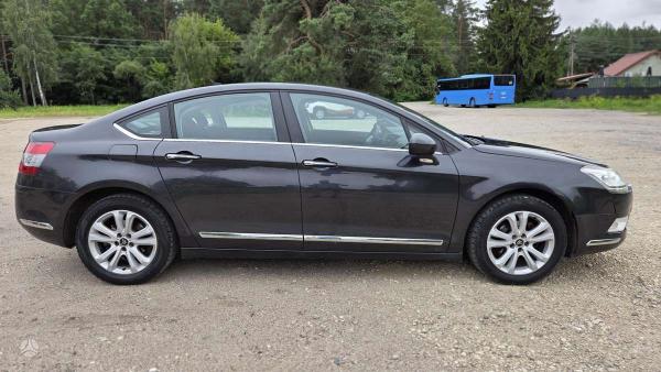 Grey Citroen C5 2012 in Kaunas, with an engine capacity of 2.00 L and mileage of 292 thousand km for 2250 €, photo 6 on AUTOMOTO.COM.LV