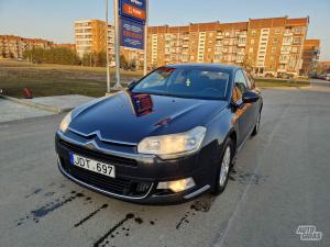 Серый Ситроен С5 2012 в Юрбаркас, объемом двигателя 1.60 л и пробегом 380 тыс. км за 2800 €, фото 6 на AUTOMOTO.COM.LV