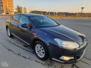 Серый Ситроен С5 2012 в Юрбаркас, объемом двигателя 1.60 л и пробегом 380 тыс. км за 2800 €, фото 13 на AUTOMOTO.COM.LV