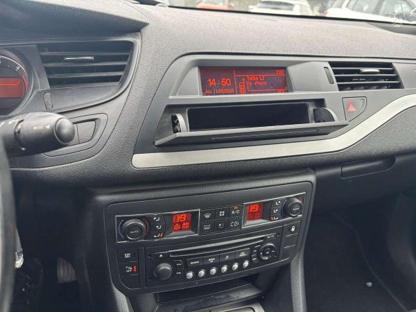Pelēks Citroen C5 2012 Tauragė, ar dzinēja tilpumu 1.56 L un nobraukumu 245 tūkst. km par 2450 €, foto 8 vietnē AUTOMOTO.COM.LV