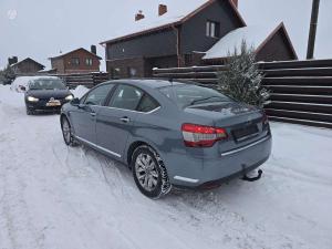 Pelēks Citroen C5 2013 Kauņa, ar dzinēja tilpumu 2.00 L un nobraukumu 253 tūkst. km par 3750 €, foto 3 vietnē AUTOMOTO.COM.LV